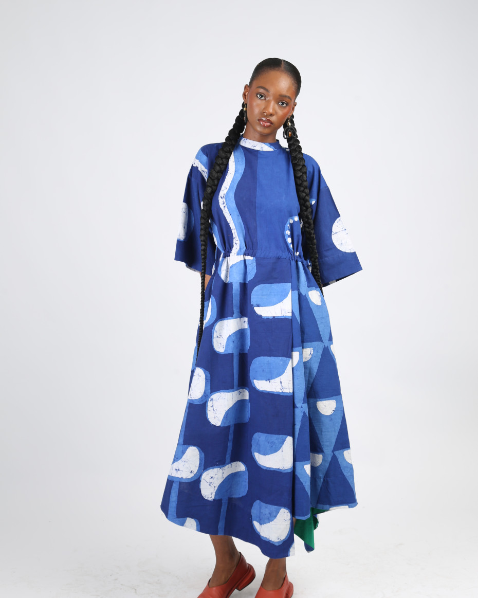 WHITE AND BLUE MULTIPRINT MIDI IRO DRESS | The Dyelab Company Limited ...