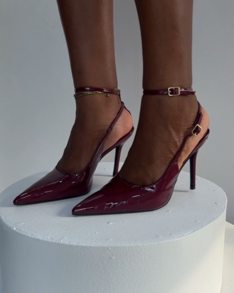 HANNAH | Shopbudgetshoes. Matchmaking solemates with their dream girls