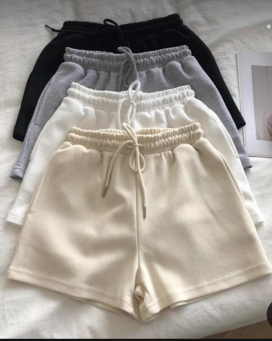 Plain Shorts 🇳🇬 | Tbh 2k Shop. No 1 affordable luxury store -- Powered by Bumpa!