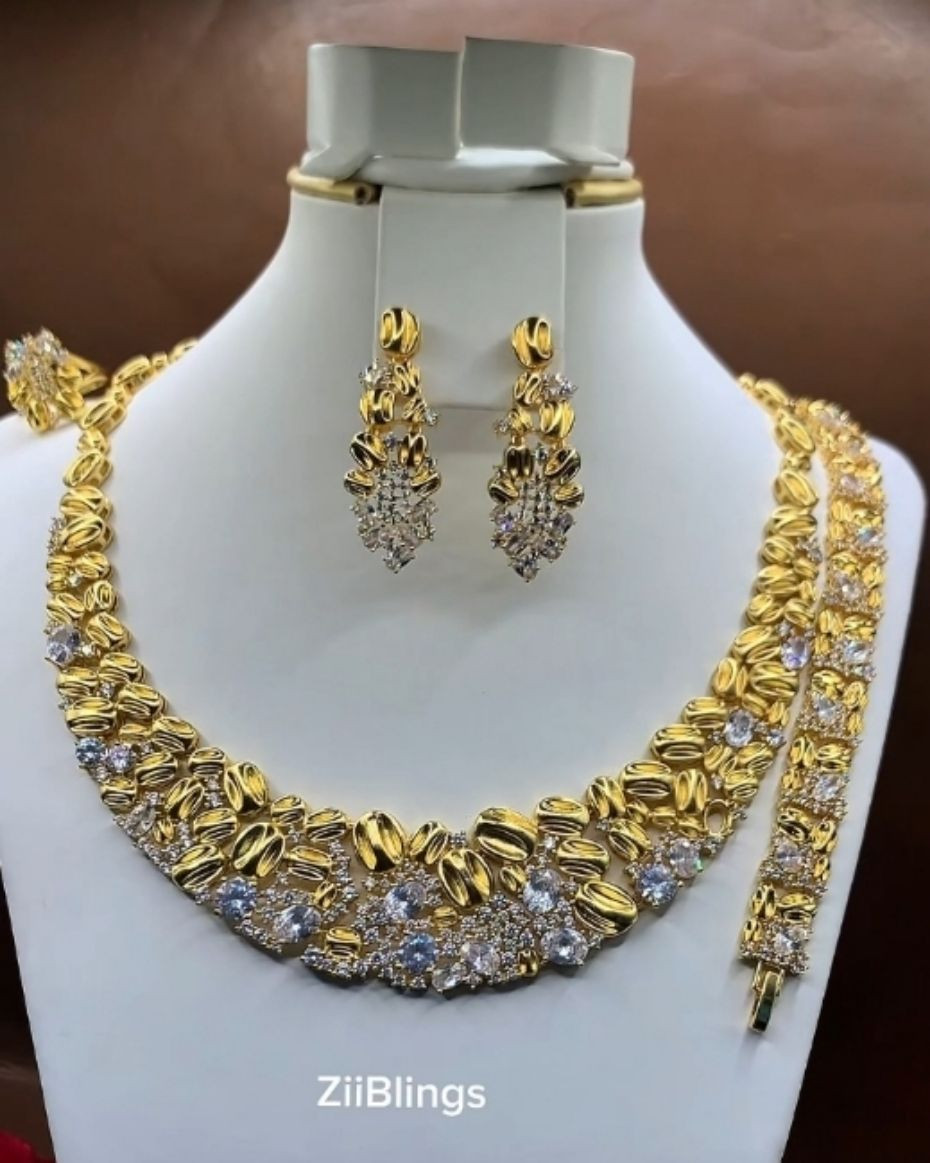 ZiiBlings Jewelry. Exquisite Jewelry Specialist